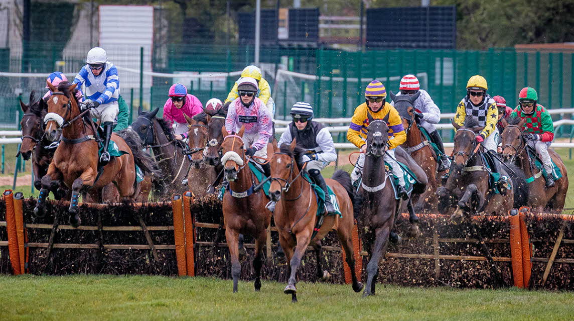 Warwick Racecourse Club Campsite | The Caravan Club