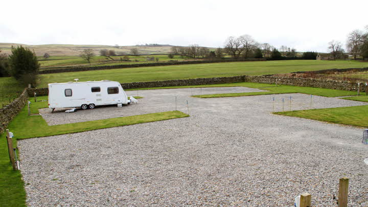The Crown at Mickleton CL CL | Caravan and Motorhome Club