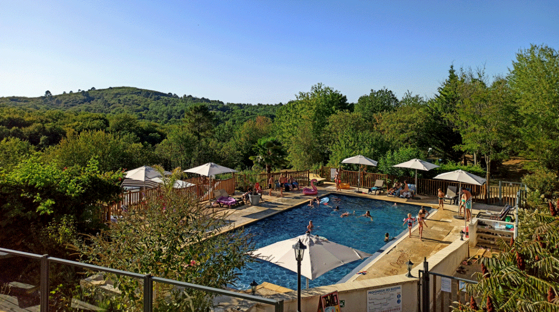 Les Charmes - Saint André-d'Allas | The Caravan Club