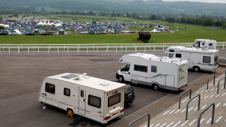 Cheltenham Racecourse Club Campsite | The Caravan Club