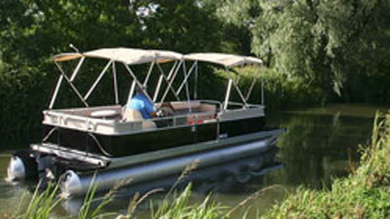 Cambridge Cherry Hinton Campsite | The Caravan Club