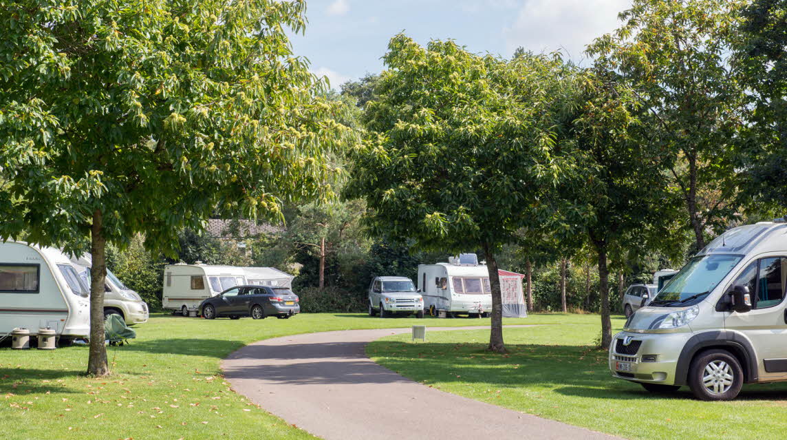 Burford Club Campsite | The Caravan Club