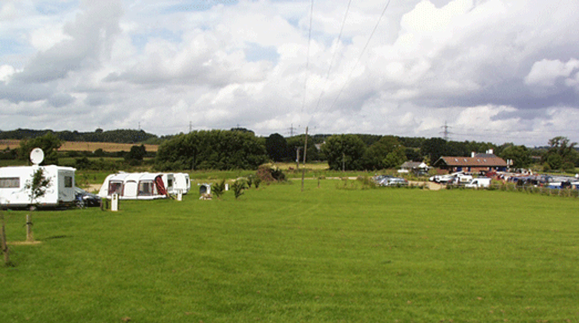 Grove Lock Marina CL | Caravan and Motorhome Club