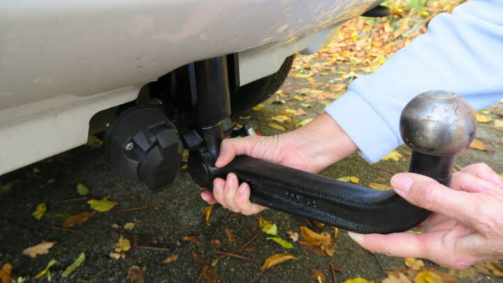 Towbars and towballs | The Caravan Club