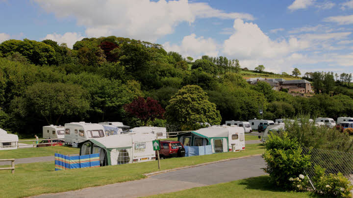 Start Bay Club Campsite | The Caravan Club